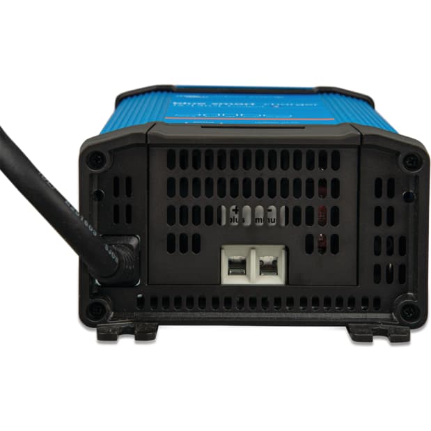 Blue Smart IP22 Charger - 120V Input - Victron Energy | Fisheries Supply